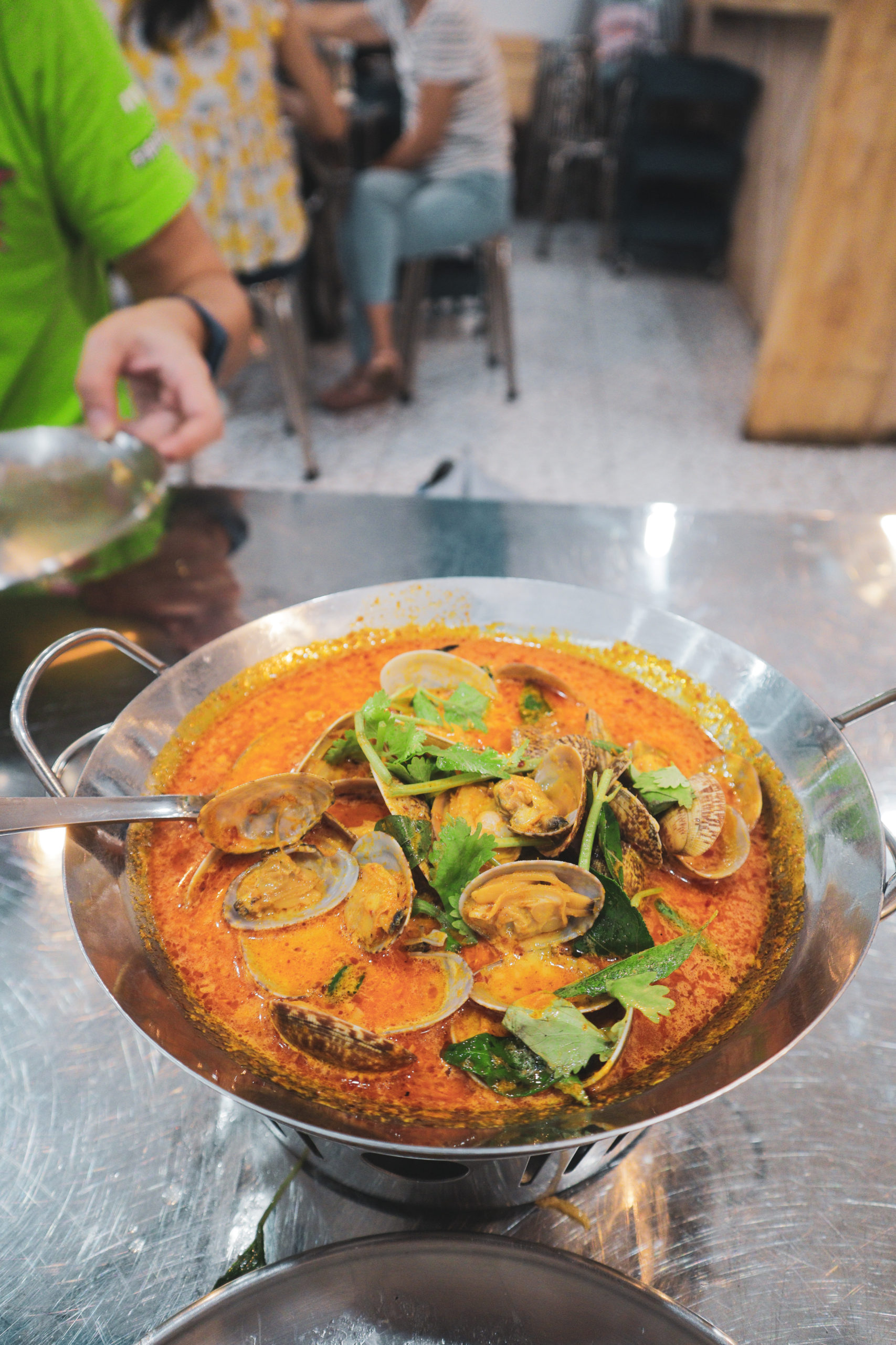 Fish Brothers, Kampung Sg. Kayu Ara - Thokohmakan