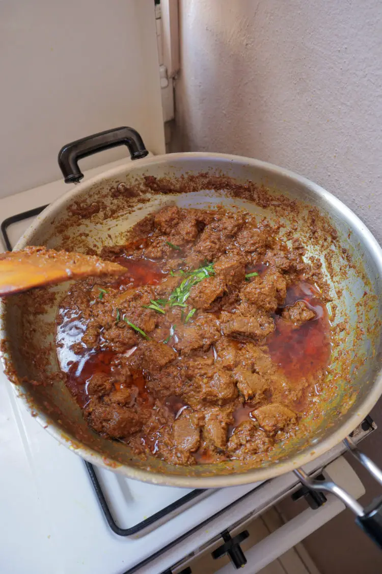 Rendang (Tak) Tok [recipe] - Thokohmakan