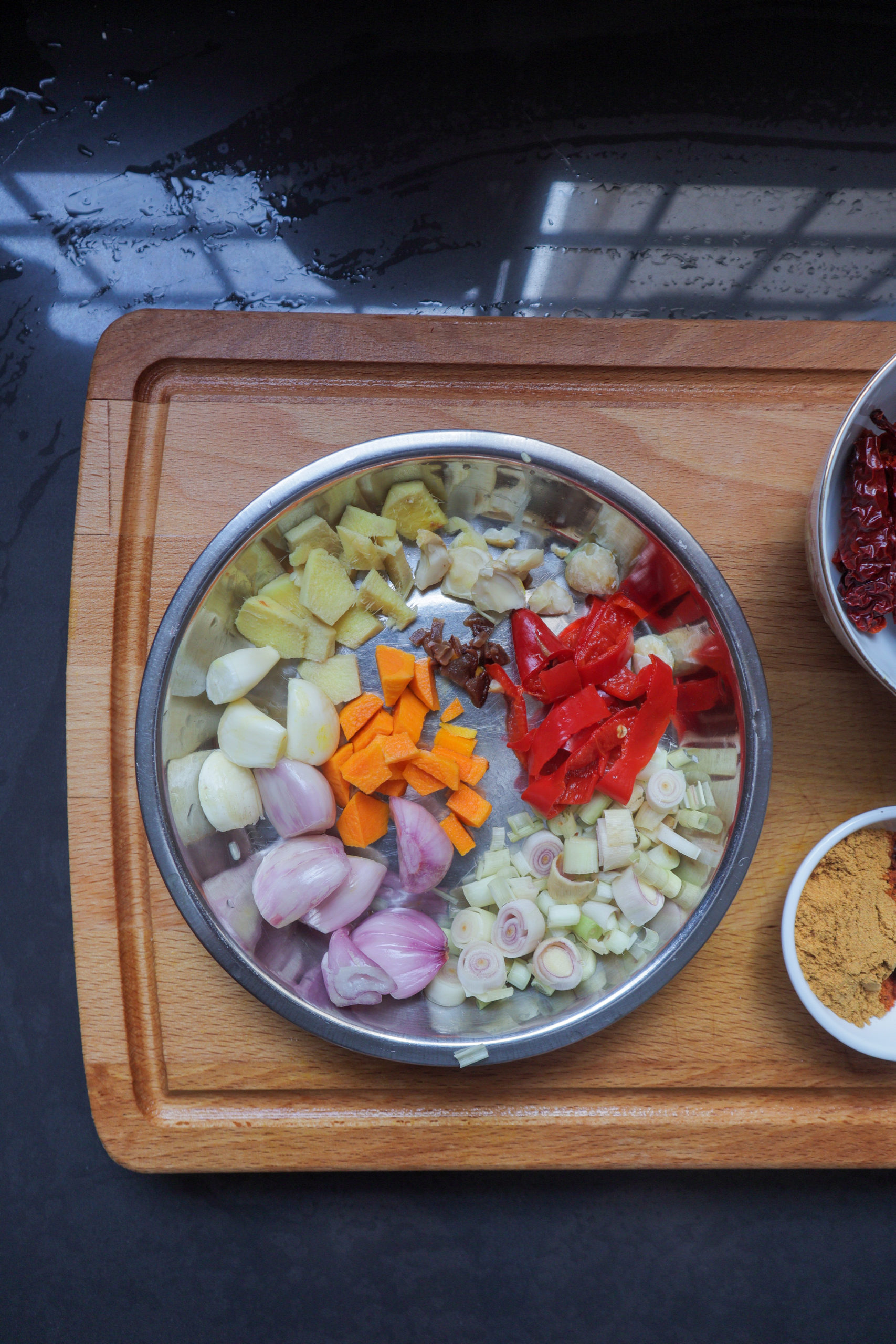 Nyonya Salted Fish Bones Gulai [Recipe] - Thokohmakan