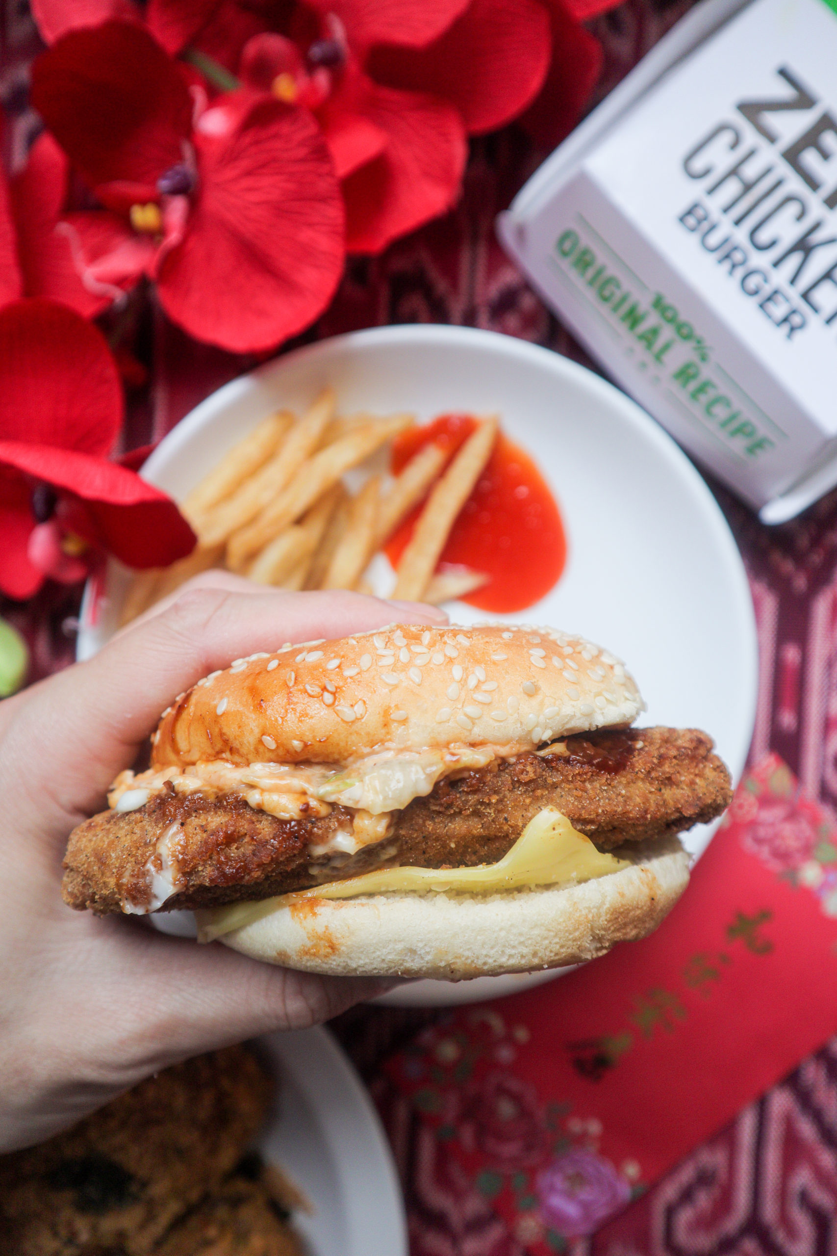 KFC Zero Chicken Burger review - Thokohmakan