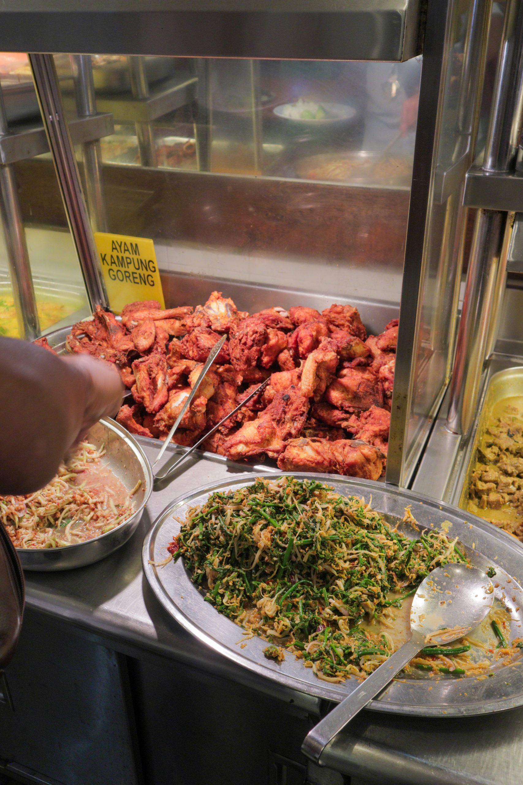 Restoran Haslam, Pekeliling - Thokohmakan