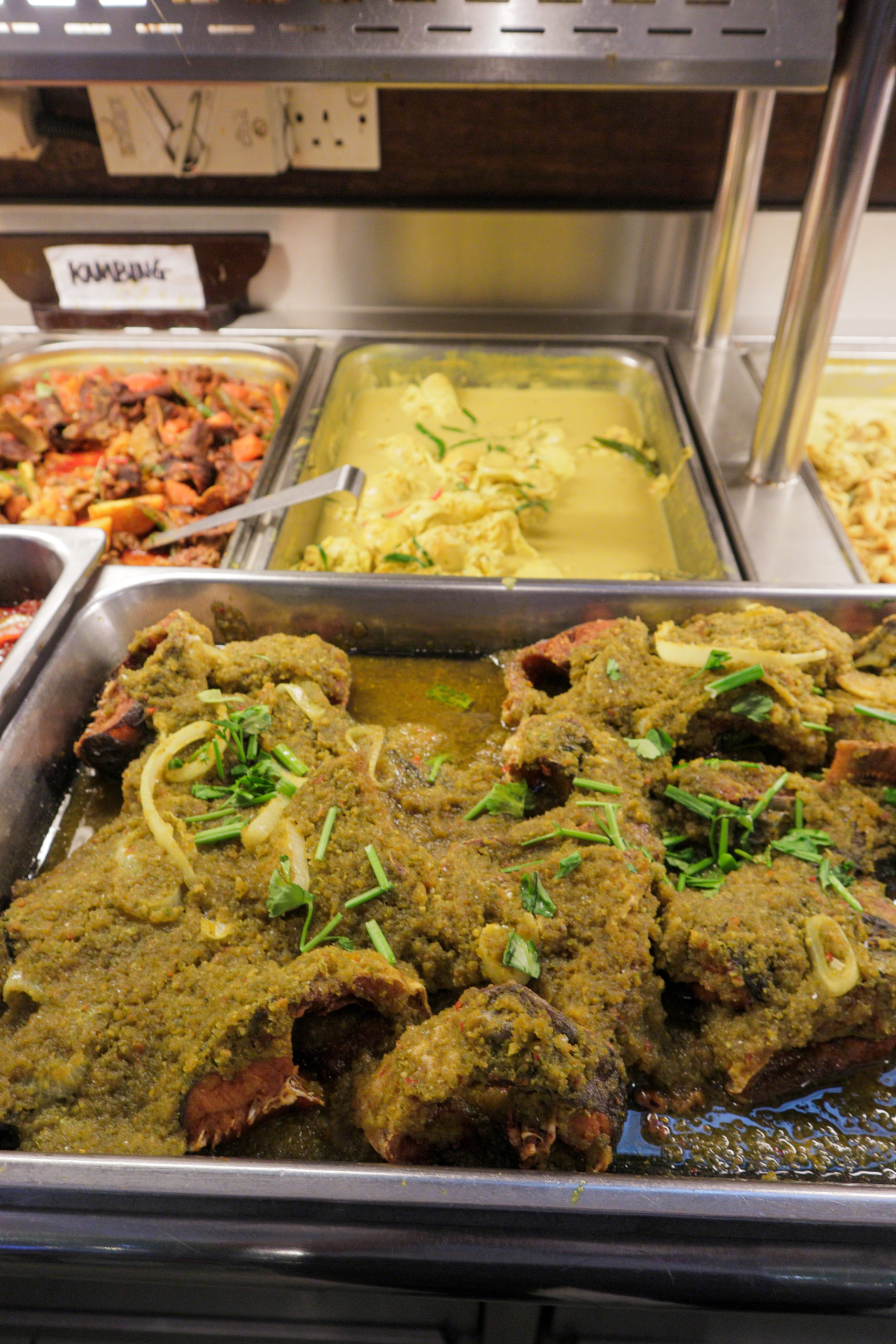 Restoran Haslam, Pekeliling - Thokohmakan