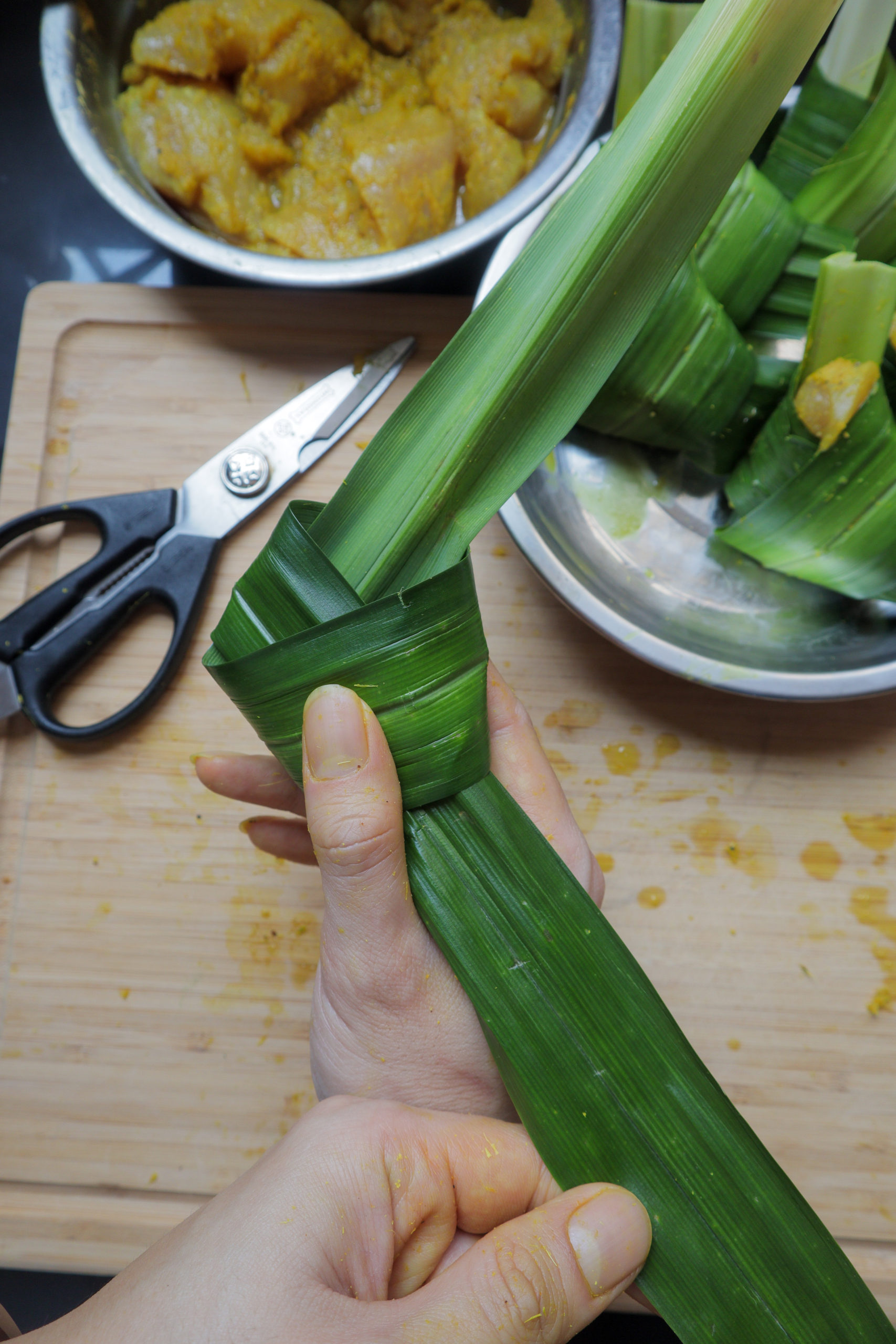 Pandan Chicken [RECIPE] - Thokohmakan