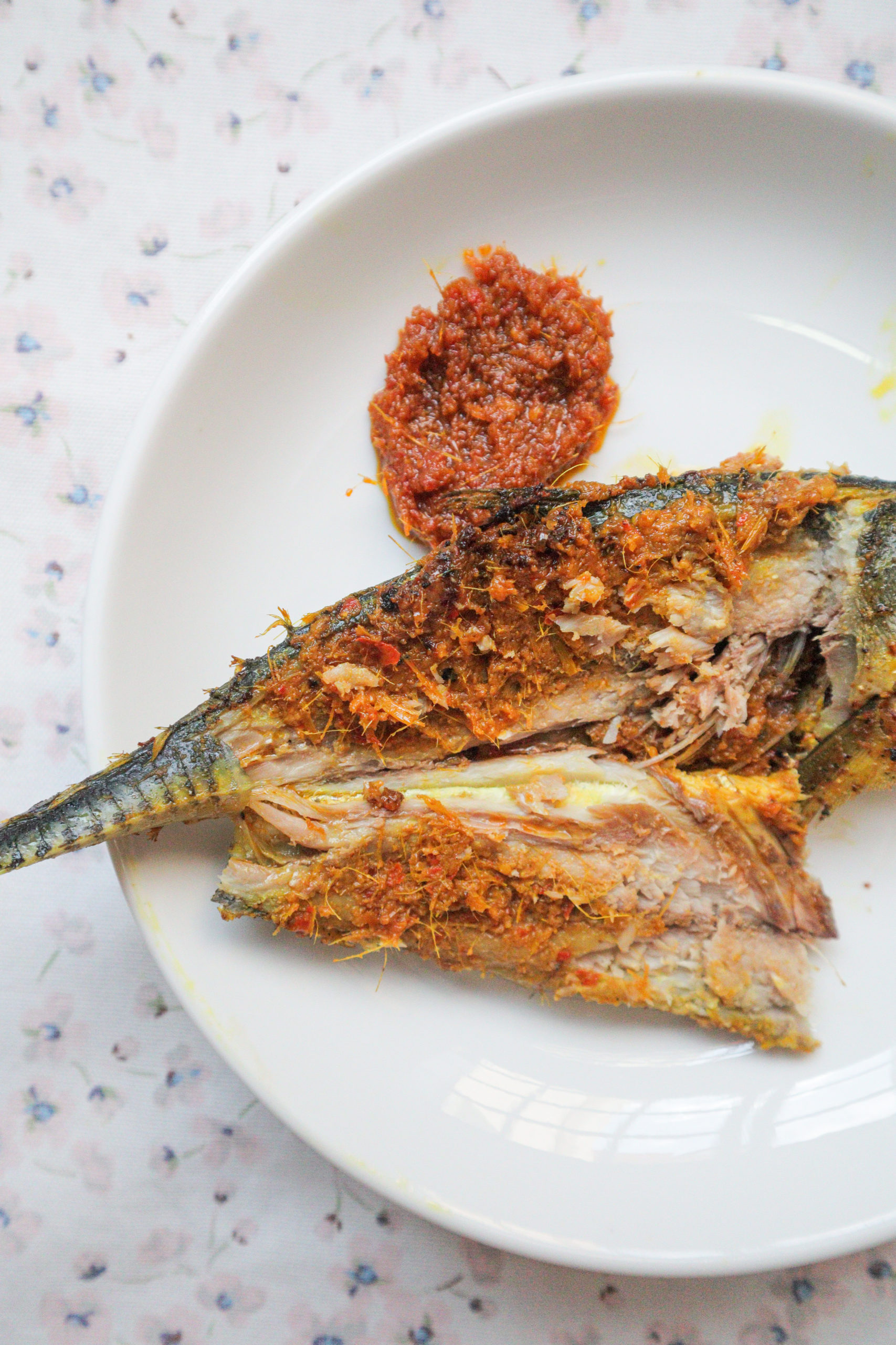 Ikan cencaru sumbat sambal [Recipe] - Thokohmakan