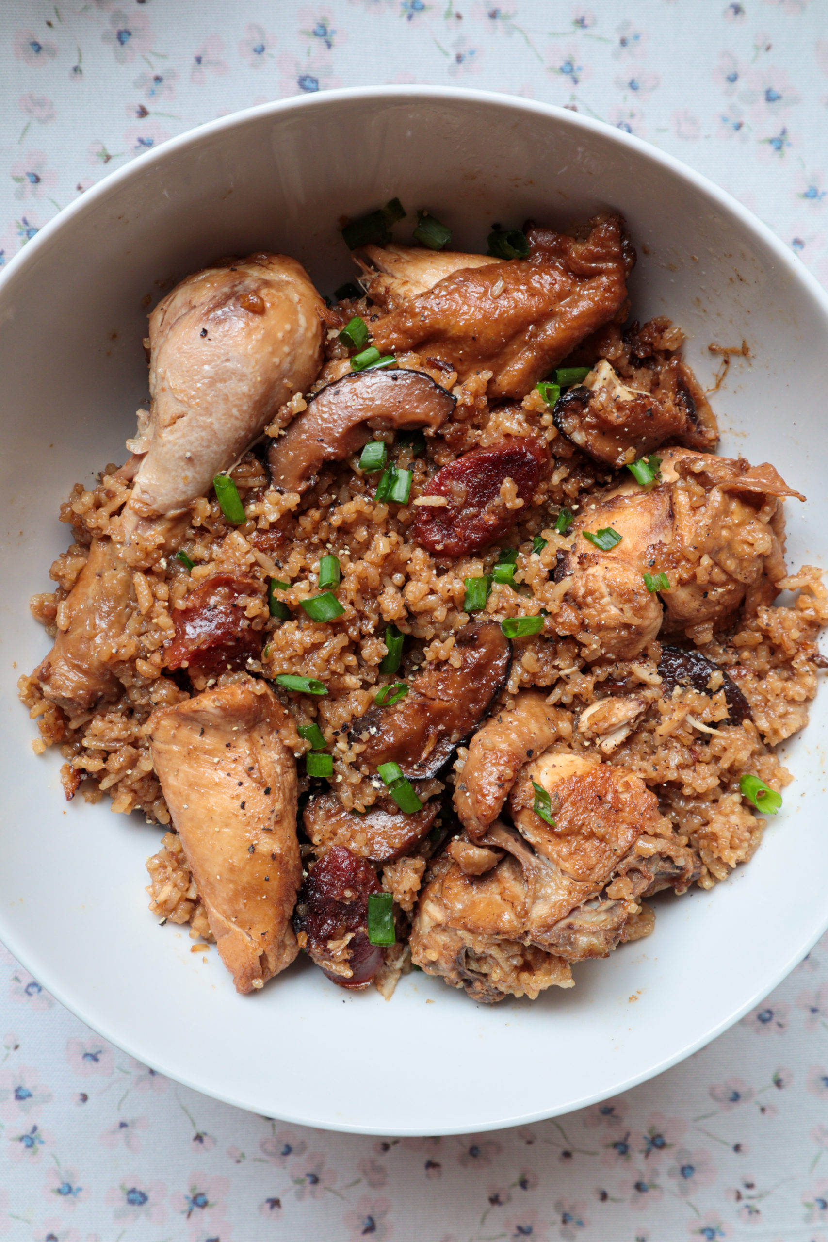 Claypot chicken rice [Pressure cooker recipe] - Thokohmakan