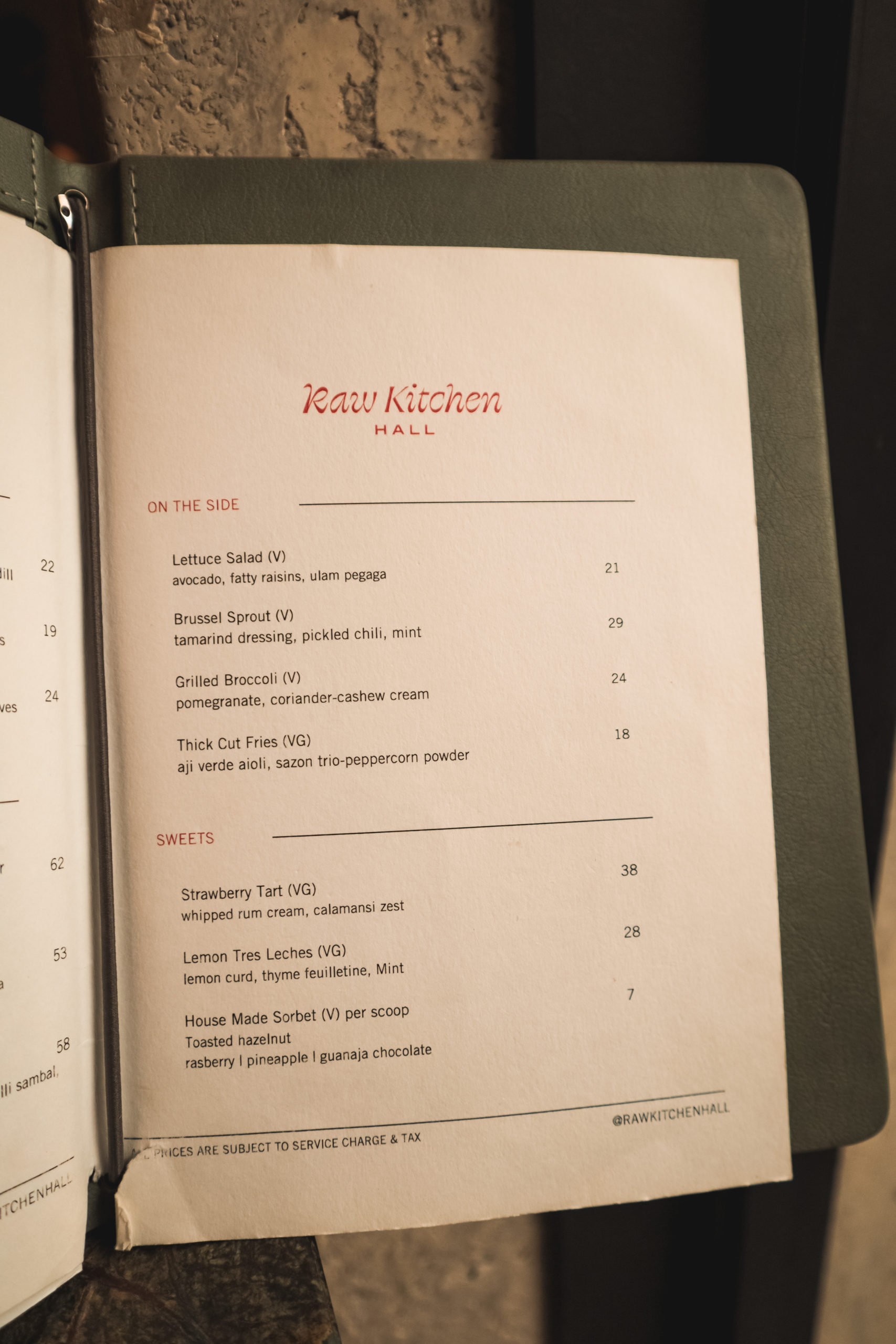 Raw Kitchen Hall, Tun HS Lee - Thokohmakan