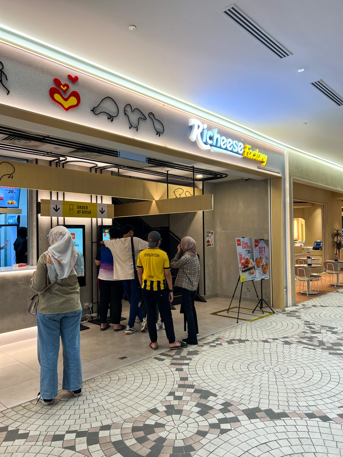 Richeese Factory, One Utama - Thokohmakan