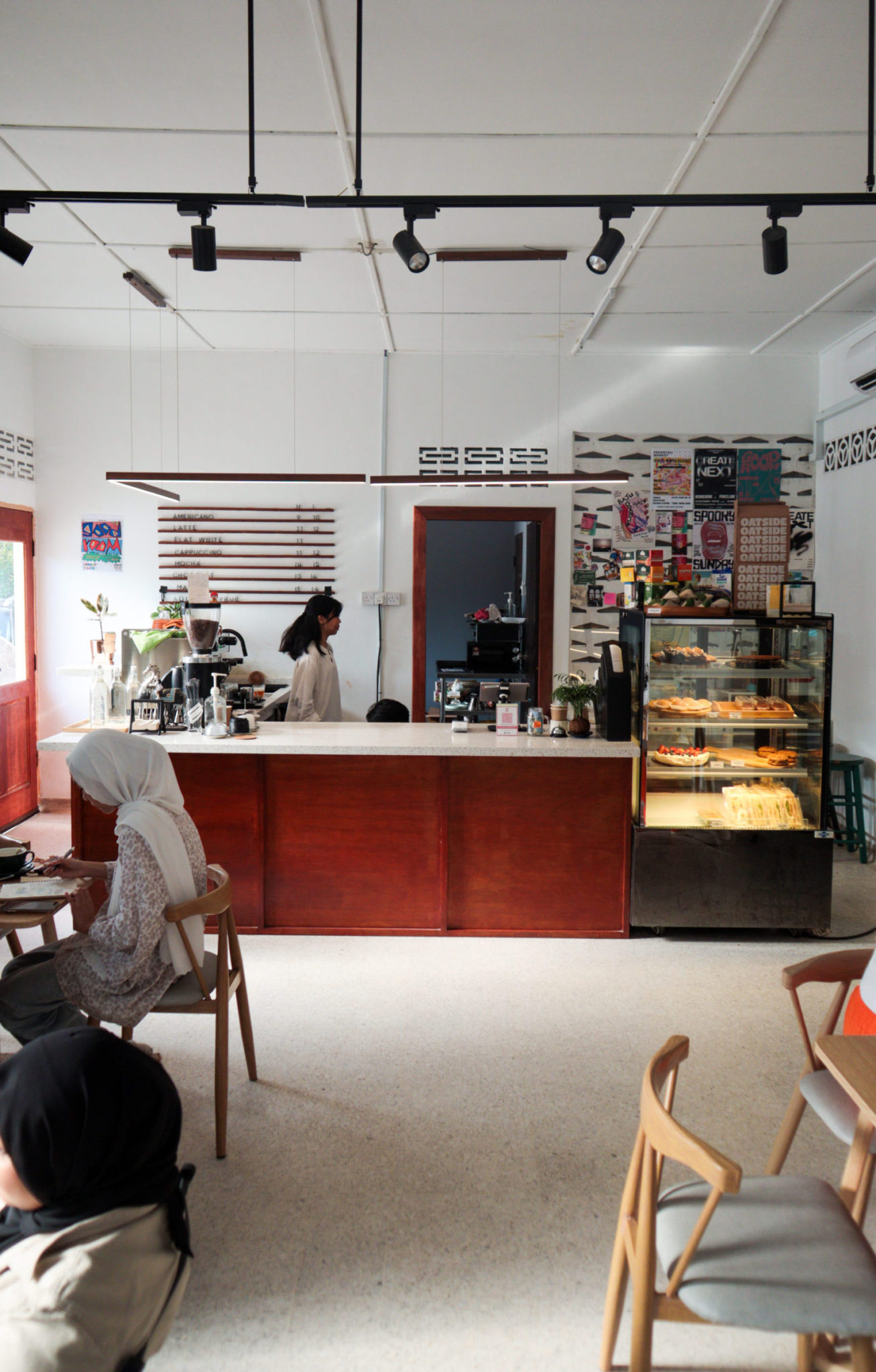 Whatever Works Coffee, Keramat - Thokohmakan