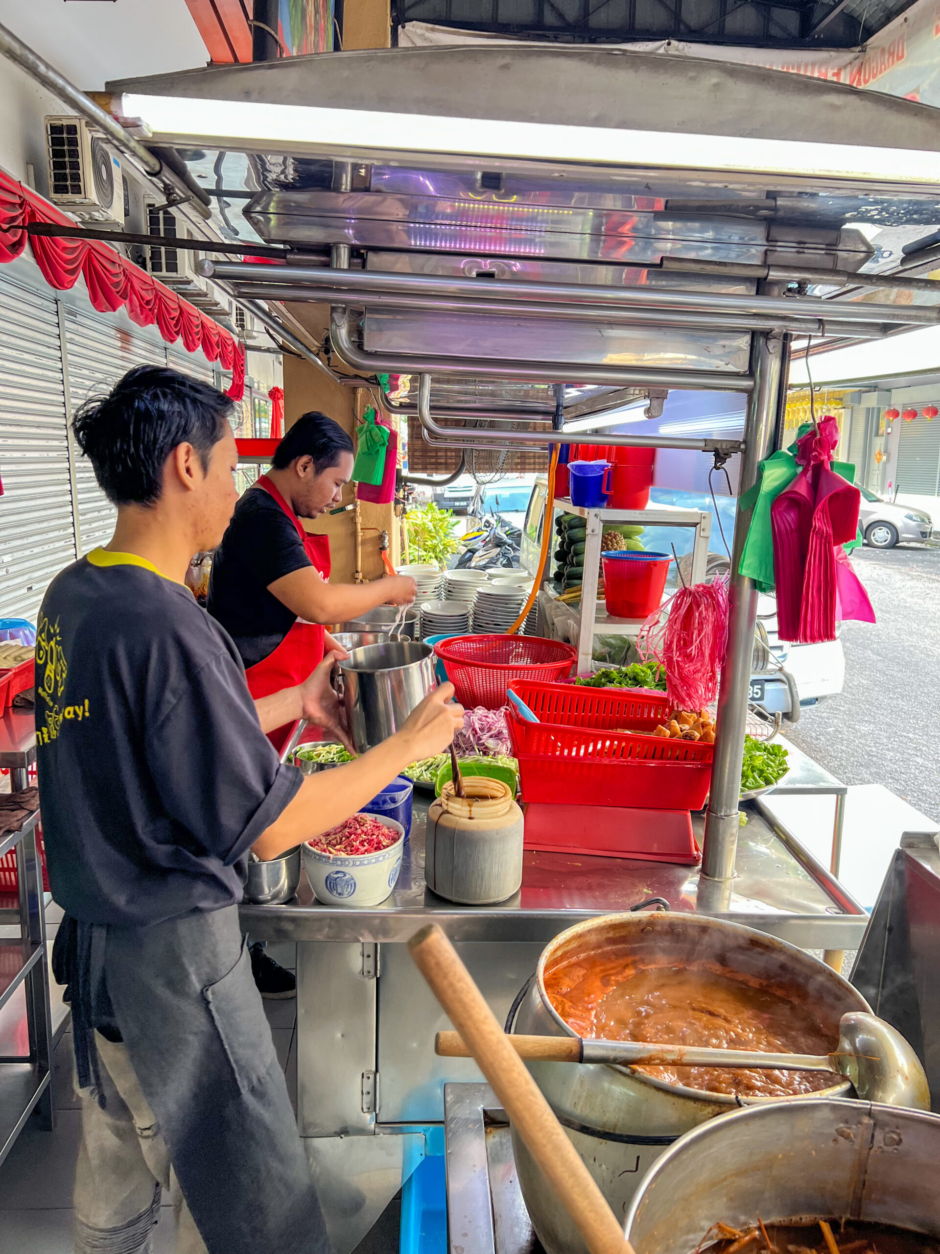 Farlim Shell Station Laksa Cafe, Penang - Thokohmakan